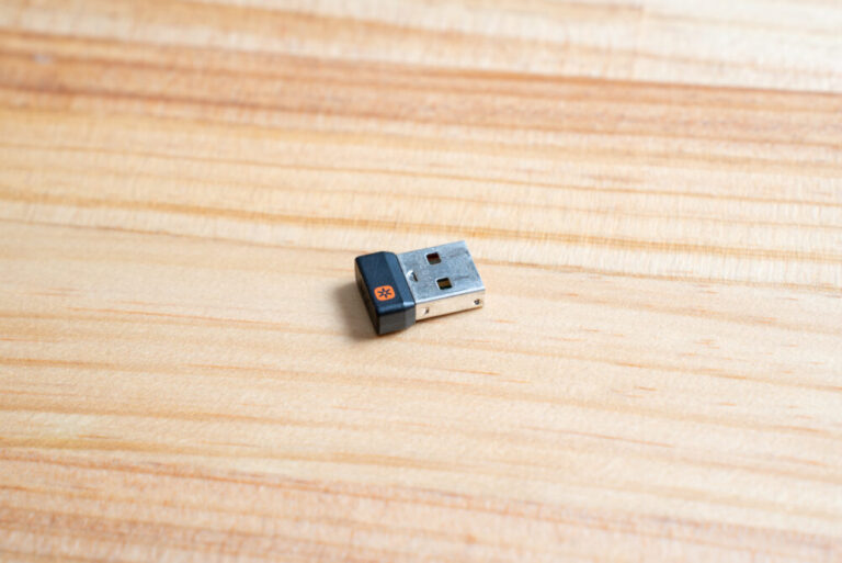 Logi Boltって何？Unifyingレシーバーとの違いを解説